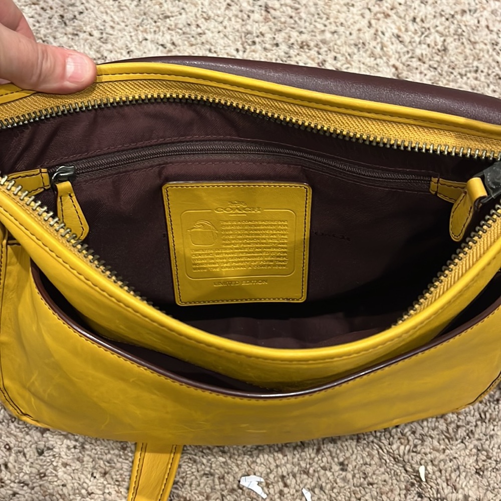 Coach Medium Size Yellow Crossbody Leather Bag. - Gem